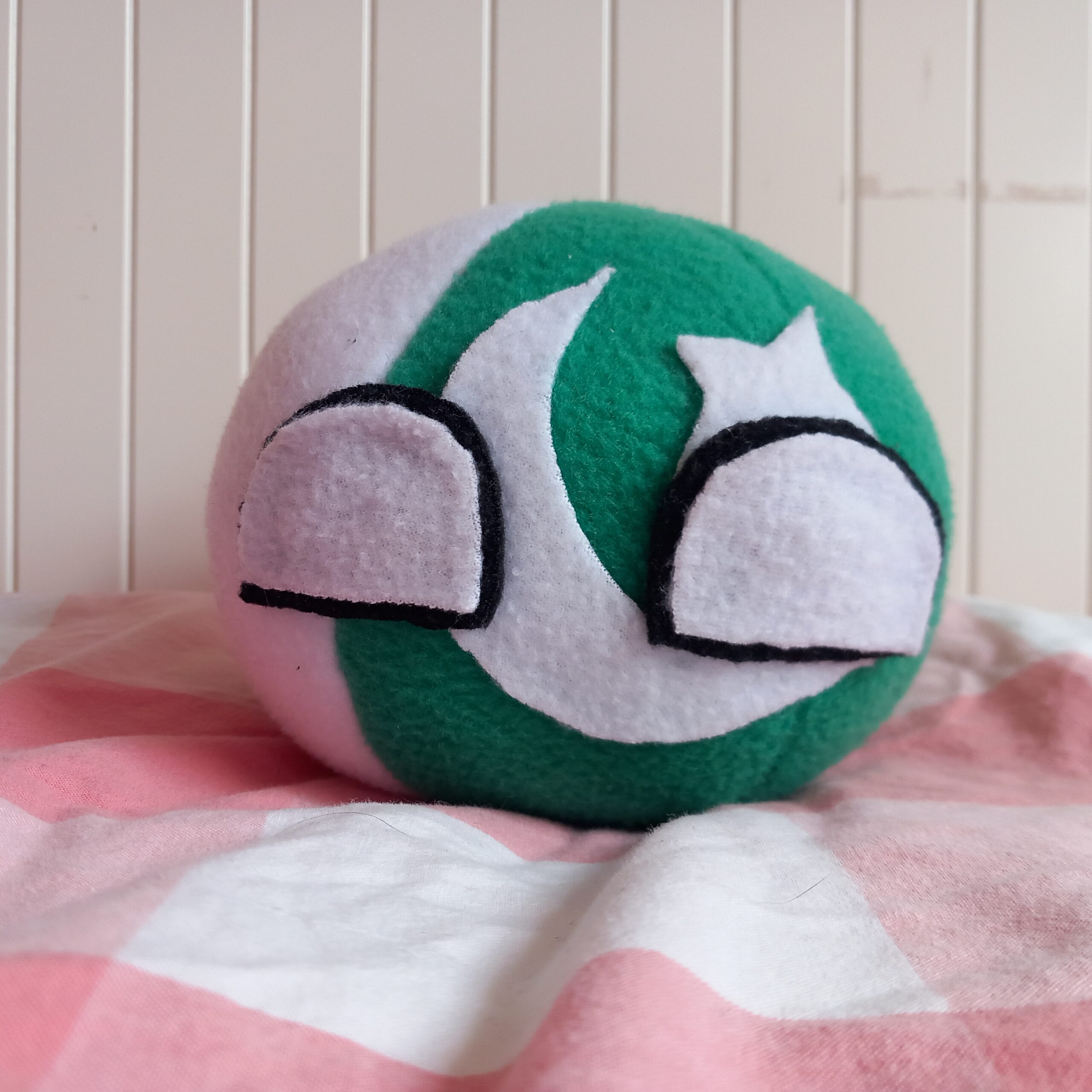 [Sale] Pakistanball - Ukies Creations